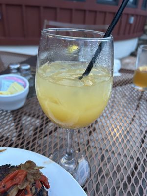 MOUNTAIN BRANCH GRILLE & PUB - Updated January 2026 - 41 Photos & 145 ...