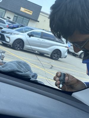 DECO WINDSHIELD REPAIR - Updated December 2025 - 14 Photos & 70 Reviews ...