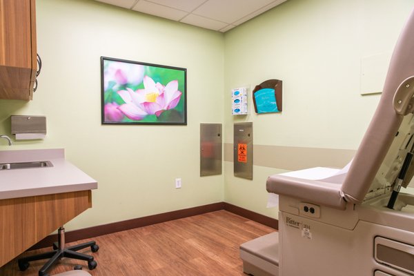 UNIVERSITY OF MARYLAND URGENT CARE - ROTUNDA - Updated December 2025 ...