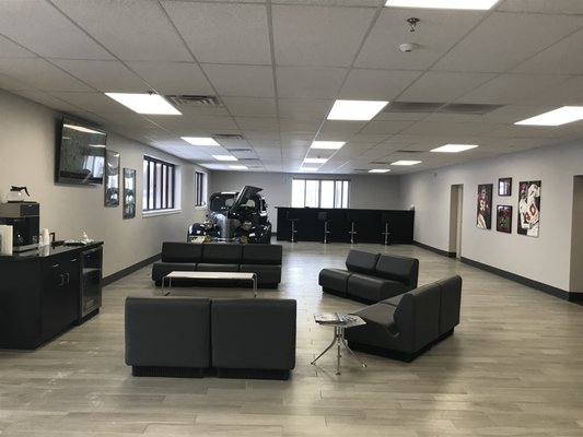 MIDWAY AUTO PARTS - Updated September 2025 - 18 Photos - 4210 Gardner ...