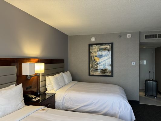 CRYSTAL GATEWAY MARRIOTT - Updated July 2025 - 279 Photos & 261 Reviews ...