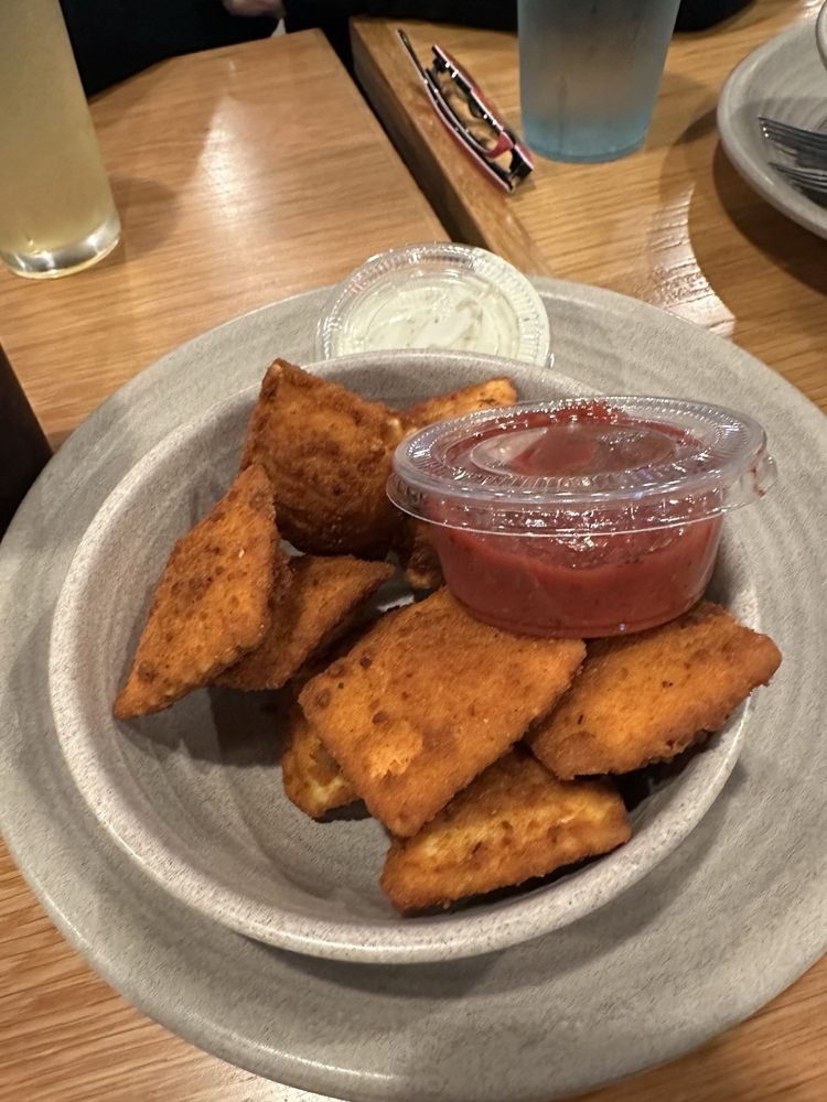 TONY PEPPERONI PIZZERIA - Updated July 2025 - 347 Photos & 423 Reviews ...