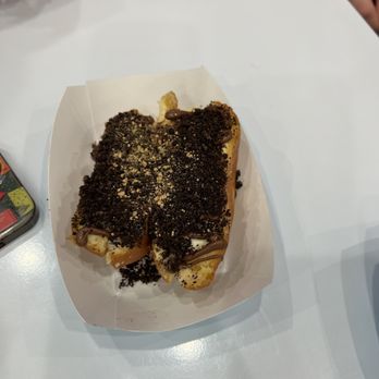 YONUTZ DONUTS AND ICE CREAM - Updated February 2025 - 94 Photos & 73 ...