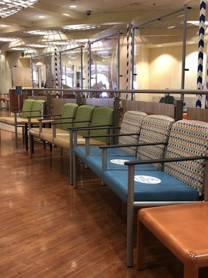 KAISER PERMANENTE WOODLAWN MEDICAL CENTER - Updated December 2025 - 17 ...