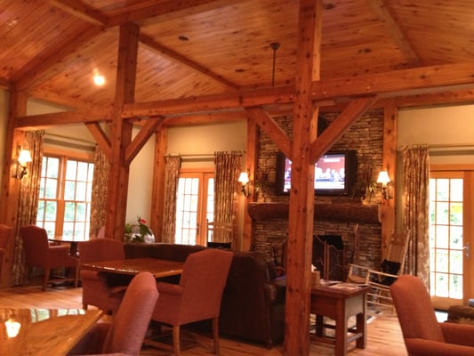 THE VILLAGE INN - Updated October 2025 - 42 Photos & 29 Reviews - 7876 ...