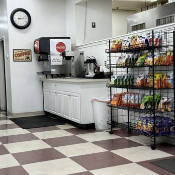 RED RUN DELI - Updated December 2025 - 62 Photos & 37 Reviews - 10999 ...