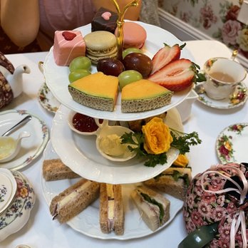 LISA’S TEA TREASURES - Updated July 2024 - 618 Photos & 280 Reviews ...