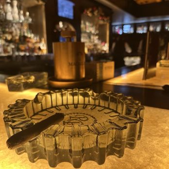 RED PHONE BOOTH - Updated May 2025 - 136 Photos & 101 Reviews - 5774 ...