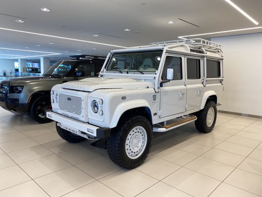 LAND ROVER VAN NUYS - Updated December 2025 - 88 Photos & 150 Reviews ...