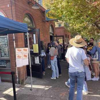 TOP DOG - Updated March 2025 - 802 Photos & 2231 Reviews - 2534 Durant ...