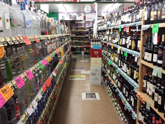 3RD BASE LIQUORS - Updated October 2025 - 2029 S Fountain Green Rd, Bel ...