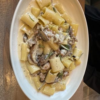 MELO’S ITALIAN TABLE - Updated August 2024 - 522 Photos & 282 Reviews ...