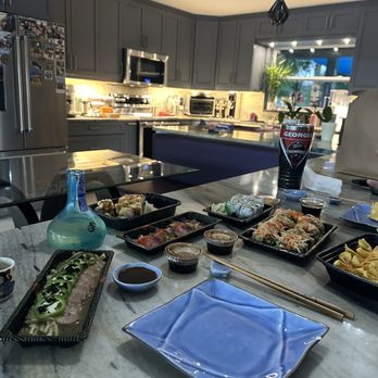 KITSUNE SUSHI HOUSE - Updated November 2024 - 93 Photos & 28 Reviews ...