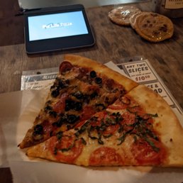 PIE LIFE PIZZA - Updated December 2025 - 450 Photos & 514 Reviews - 691 ...