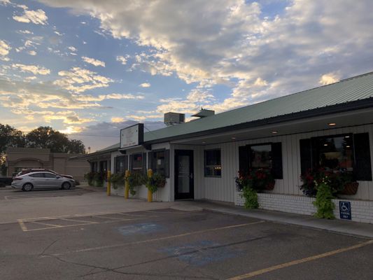 RED RABBIT GRILL - POCATELLO - Updated October 2025 - 27 Photos & 42 ...