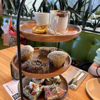 TRUE FOOD KITCHEN - Updated April 2025 - 2250 Photos & 1330 Reviews ...