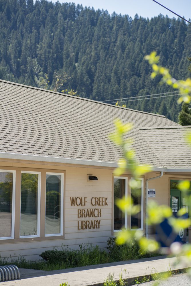 JOSEPHINE COMMUNITY LIBRARY - Updated July 2025 - 13 Photos - 200 NW C ...