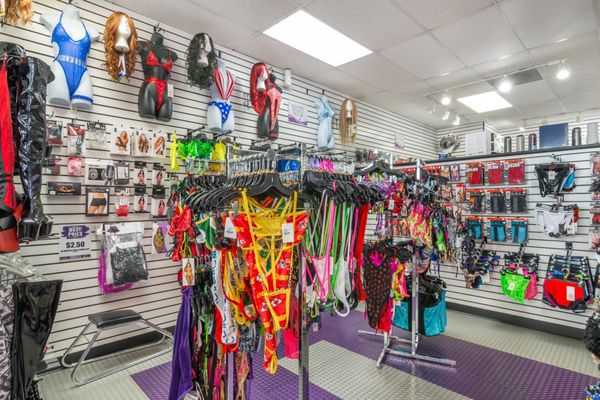 CIRILLA’S - Updated January 2026 - 17 Photos - 7236 Wornall Rd, Kansas ...