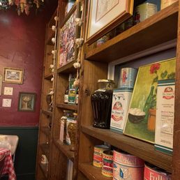 MONJUNIS ITALIAN CAFE - Updated December 2025 - 312 Photos & 207 ...