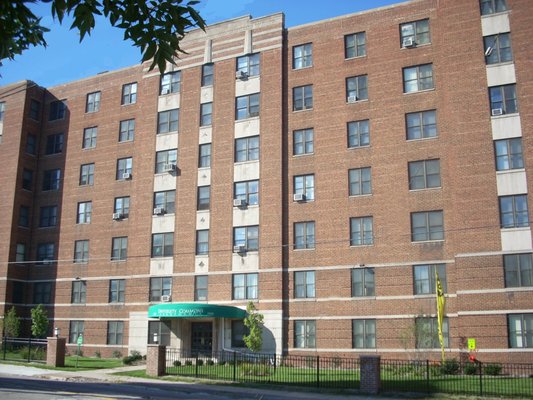 UNIVERSITY COMMONS APARTMENTS - Updated March 2026 - 11 Photos - 1900 E ...