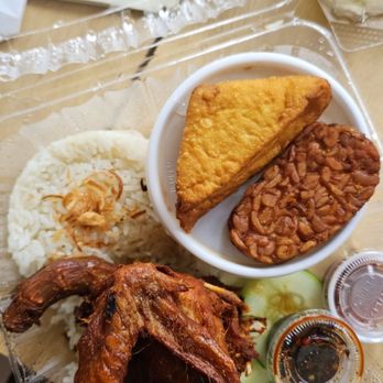 D’JAKARTA CAFE - Updated January 2025 - 512 Photos & 136 Reviews - 1540 ...