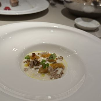 ESSENTIAL BY CHRISTOPHE - Updated December 2024 - 468 Photos & 85 ...