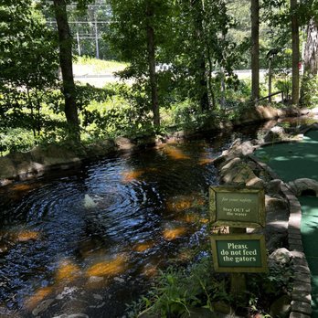 OAKS MINIATURE GOLF - Updated October 2025 - 31 Photos & 35 Reviews ...