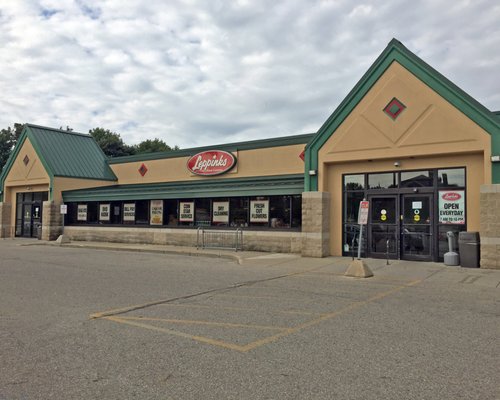 LEPPINKS FOOD CENTERS - 301 W Main St, Belding, Michigan - Grocery ...