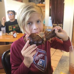 SHI LEE’S BBQ AND SOUL FOOD - Updated October 2025 - 107 Photos & 131 ...