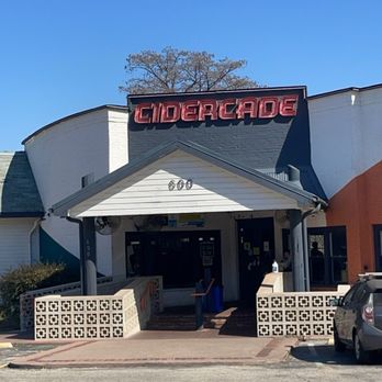 CIDERCADE AUSTIN - Updated August 2024 - 700 Photos & 441 Reviews - 600 ...