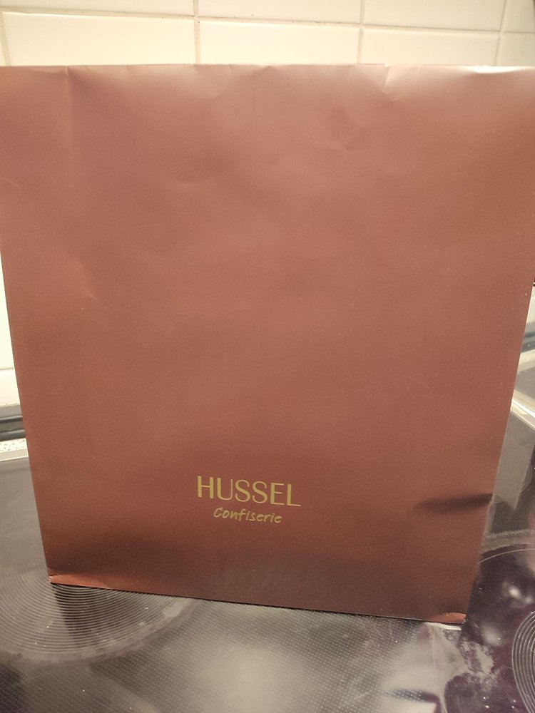 HUSSEL CONFISERIE - Europa-Allee 6, Frankfurt am Main, Hessen, Germany ...