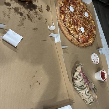 UNCLE PETEZA’S PIZZERIA - Updated January 2025 - 34 Photos & 146 ...