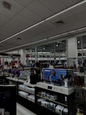 BRANDSMART USA - Updated July 2025 - 64 Photos & 152 Reviews - 10 S ...