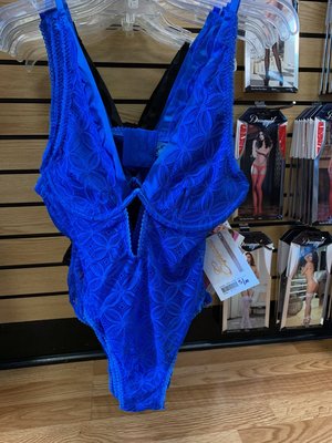 BADD KITTY - Updated September 2025 - 26 Photos & 18 Reviews - 2274 ...