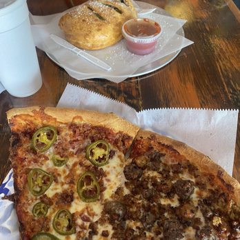 STUMPY’S PIZZA & SUBS - Updated October 2025 - 251 Photos & 499 Reviews ...