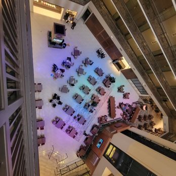 EMBASSY SUITES BY HILTON PORTLAND TIGARD - Updated December 2025 - 434 ...