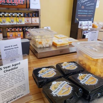 WISCONSIN CHEESE MART - Updated December 2024 - 400 Photos & 226 ...