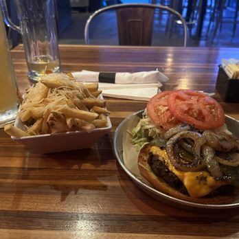 TORO BURGER BAR - Updated June 2025 - 434 Photos & 433 Reviews - 6590 ...