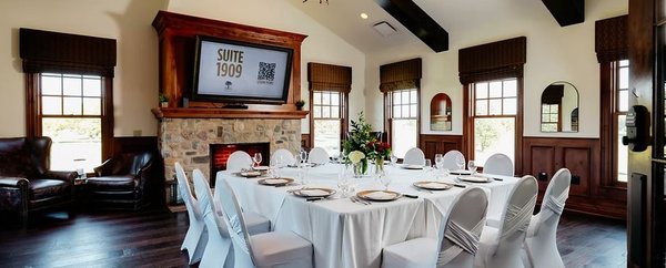 THE BELOIT CLUB - Updated October 2025 - 36 Photos & 11 Reviews - 2327 ...