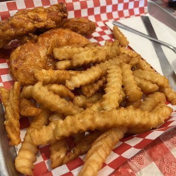 HCK HOT CHICKEN - Updated July 2025 - 60 Photos & 62 Reviews - 2045 ...