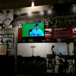 ROYAL ROOTERS CLUB - Updated July 2025 - 74 Photos & 33 Reviews - 4 ...