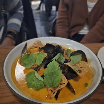 KIN KHAO - Updated January 2025 - 6174 Photos & 2569 Reviews - 55 Cyril ...