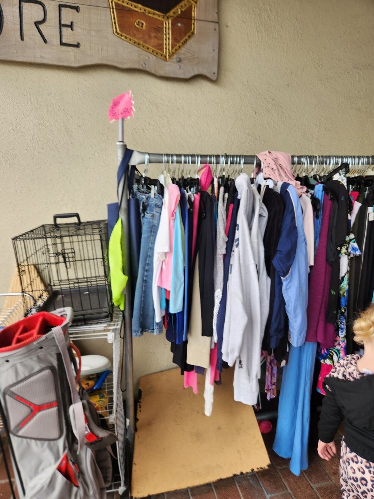 CHOOSE YOUR TREASURE SECONDHAND STORE - Updated December 2025 - 11 ...