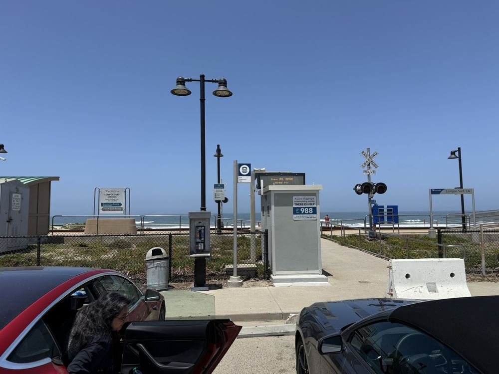 SURF BEACH - AMTRAK STATION - Updated December 2025 - 73 Photos - Ocean ...