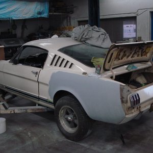 SAN PEDRO AUTO BODY - 39 Photos & 99 Reviews - Body Shops - 789 W ...