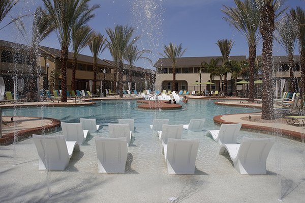 REDPOINT TEMPE - 76 Photos & 58 Reviews - Apartments - 708 S Lindon Ln ...