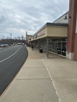 FAIR LAKES SHOPPING CENTER - Updated October 2025 - 20 Photos - 13011 ...