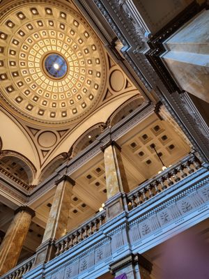 MILWAUKEE PUBLIC LIBRARY - Updated October 2025 - 140 Photos & 33 ...