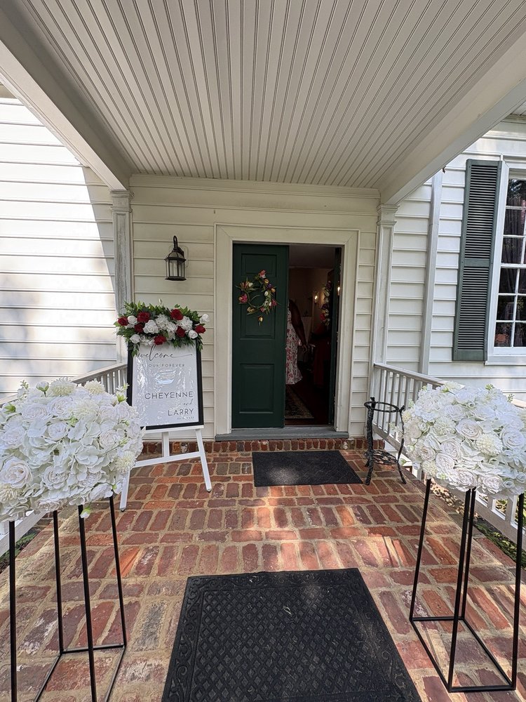 WREXHAM HALL - Updated July 2025 - 155 Photos - 10301 Old Wrexham Rd ...