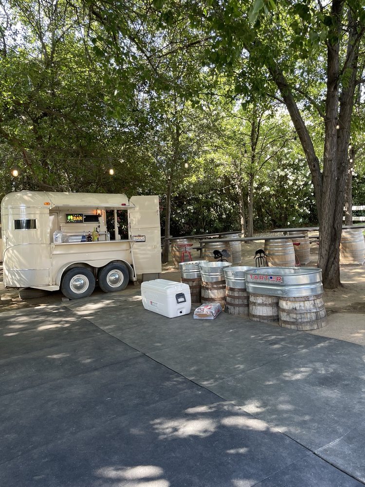 JR RANCH HORSE STABLES AND ARENA - Updated October 2025 - 18 Photos ...